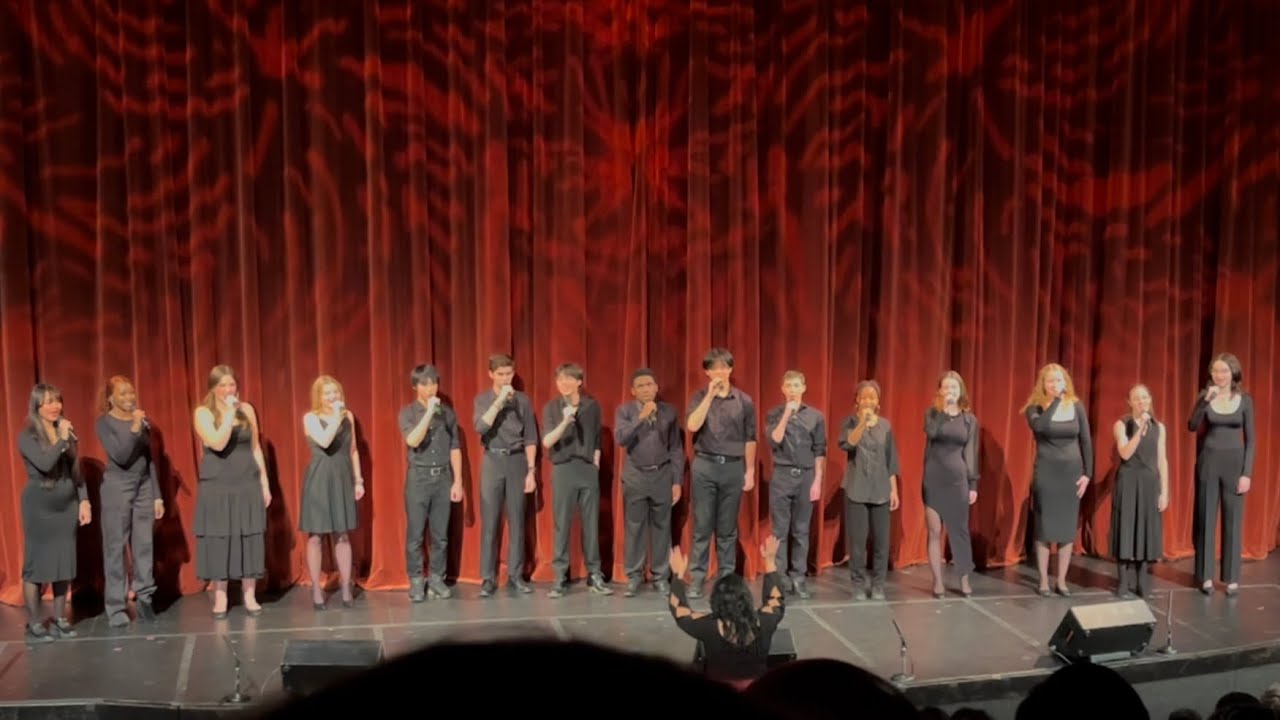 “Evening in December” by C’est Jazz choir December 2023 - YouTube