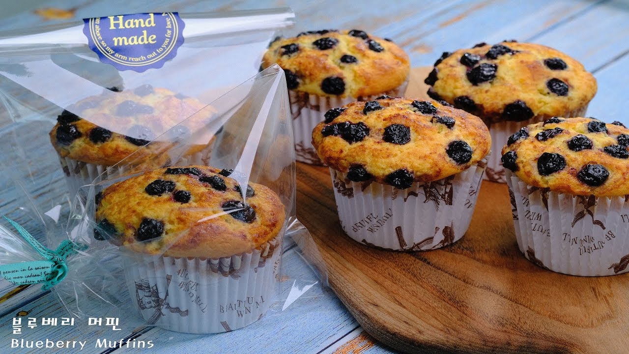 (ENG SUB)[쏘쿡SsoCOOK] 블루베리 머핀 (Blueberry Muffins)_4k - YouTube