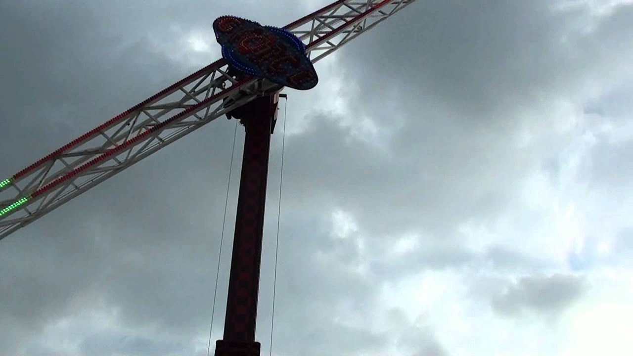 Žďárská pouť 2012 - ATRAKCE G-FORCE (BOOSTER) / ATTRACTION G-FORCE ...