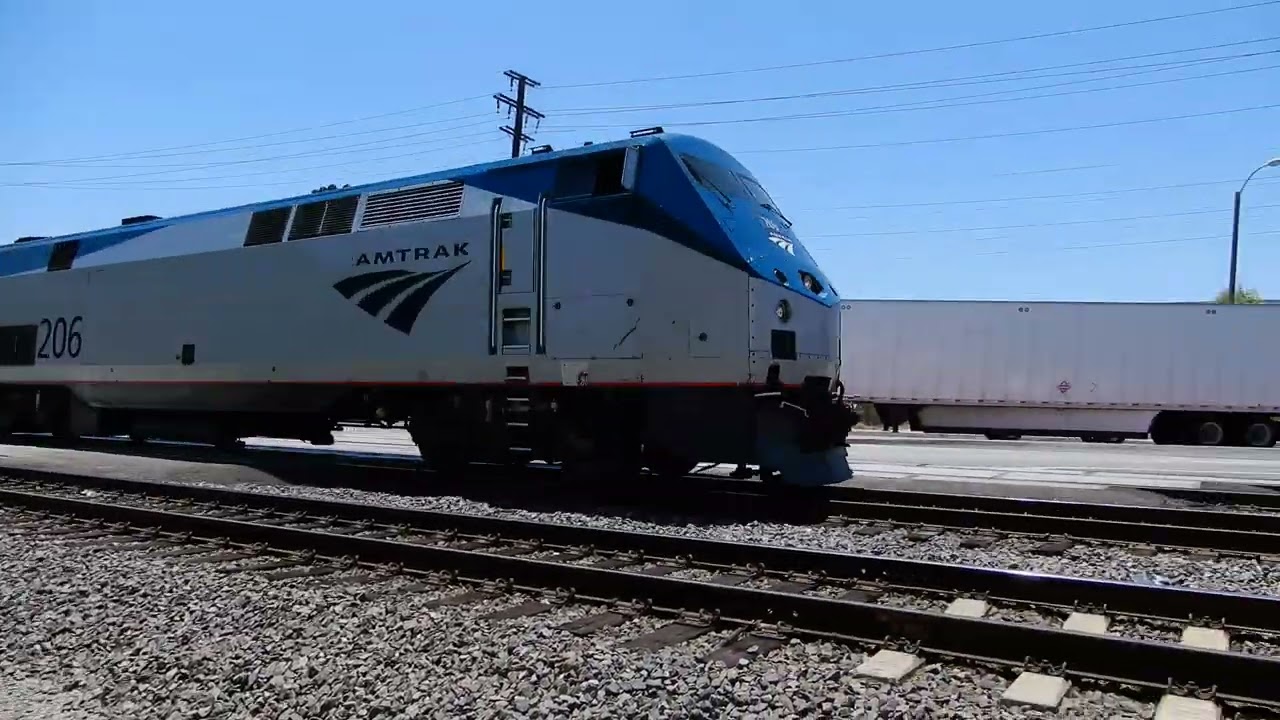 AMTK 206 leading Amtrak 3 with an Awesome K5LA! - YouTube