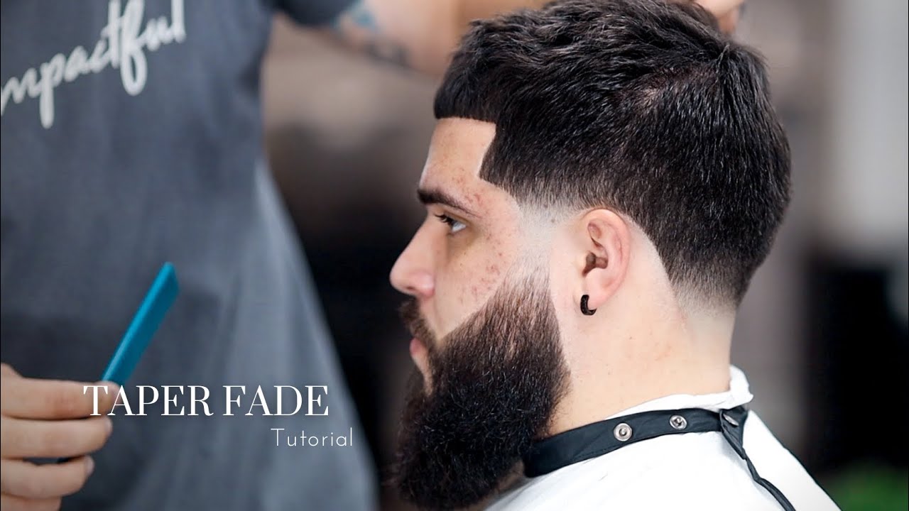 HAIRCUT TUTORIAL / EASY STEPS TO DO A CROP TOP TAPER FADE - YouTube