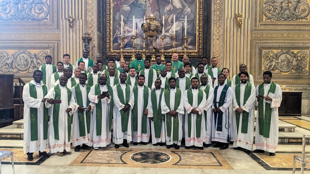 A Visit to St Peter's Basilica, Vatican from Collegio San Paolo, Rome ...