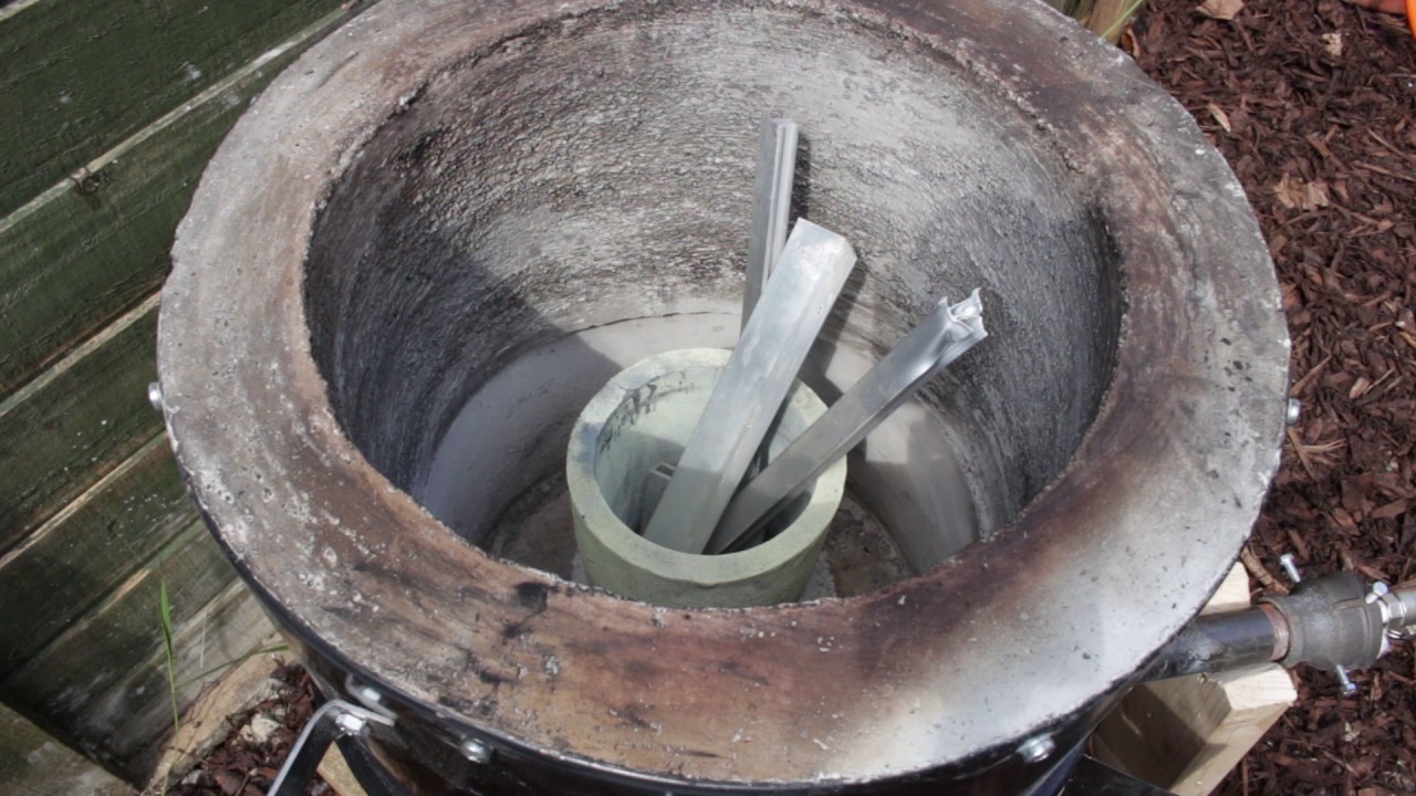 Homemade Foundry From a Cheap BBQ: Part Three - With Casting Aluminium ...