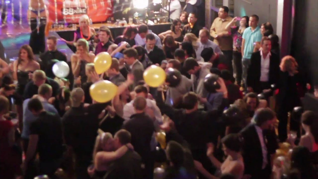 Newaukee New Year's Eve Party at the Wherehouse - YouTube