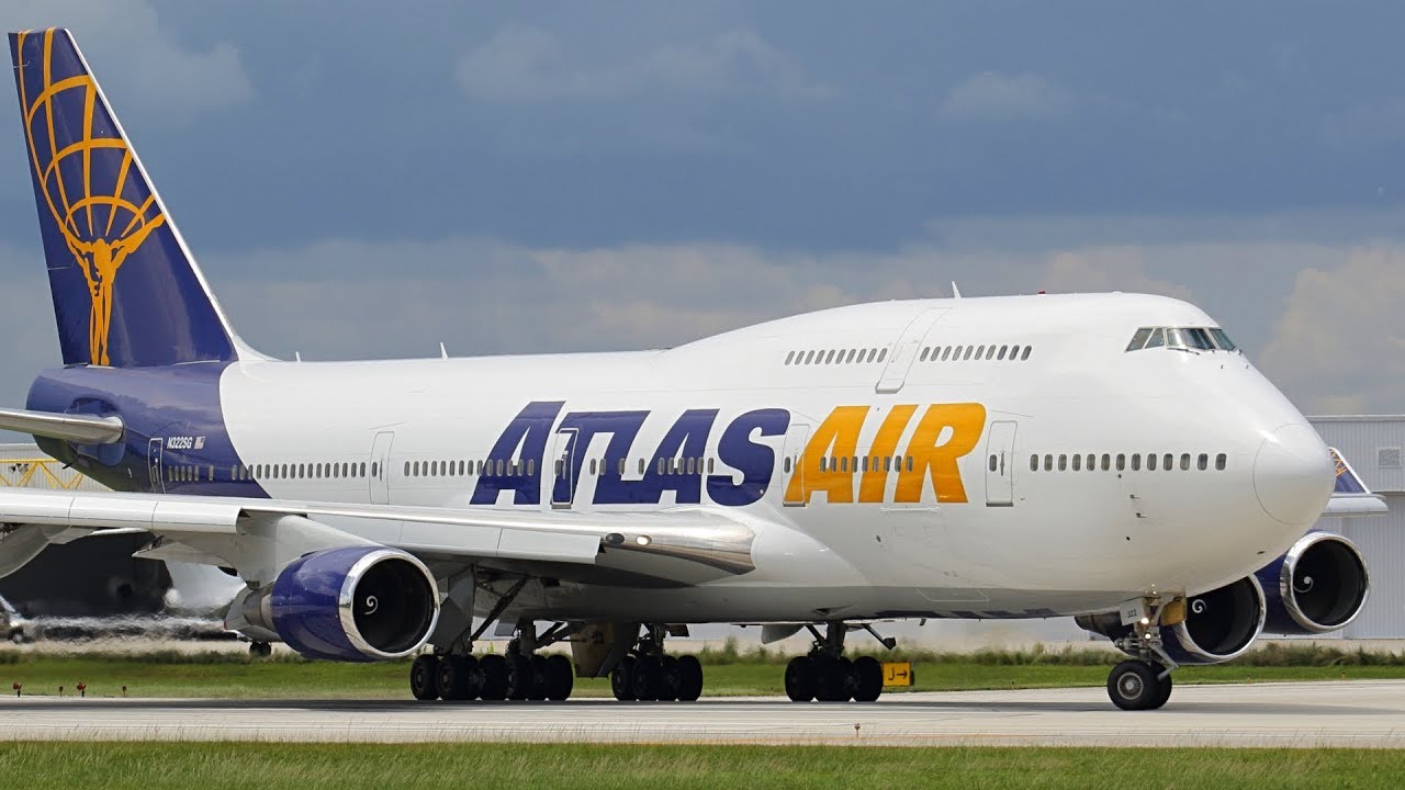 {TrueSound}™ MASSIVE Atlas Air Boeing 747-400 Takeoff from Ft ...