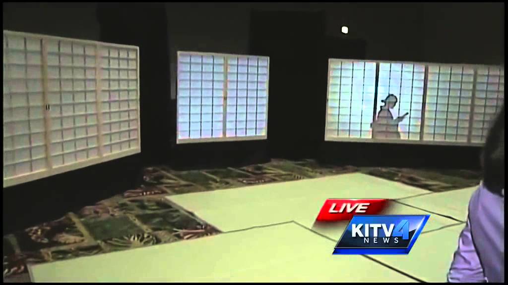 Ashley Moser shows off the projection mapping room at the Honolulu ...