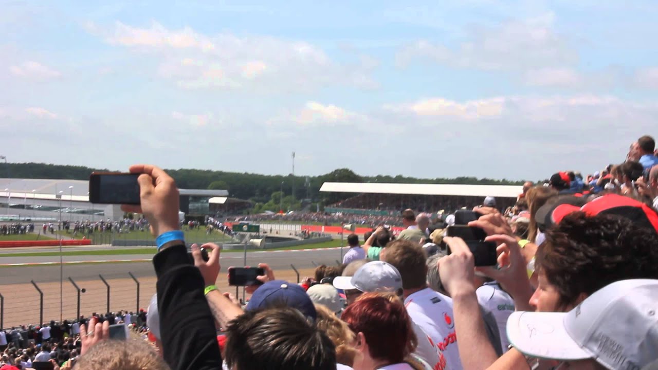 Silverstone British Grand Prix 2013 Start from Farm Curve - YouTube
