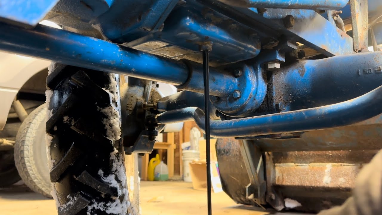 Ford 1700 Tractor Engine Oil & Filter Change; Plus Fuel Injector Pump ...