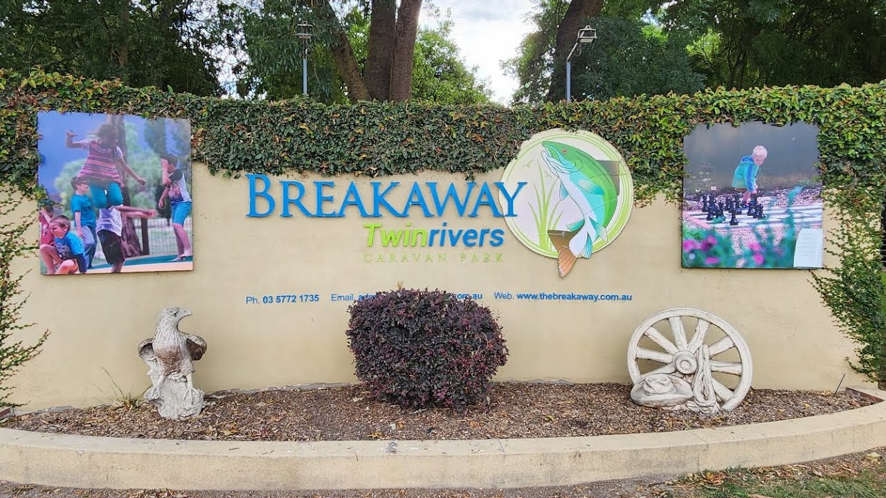 BREAKAWAY Twin Rivers Caravan Park - Alexandra - YouTube
