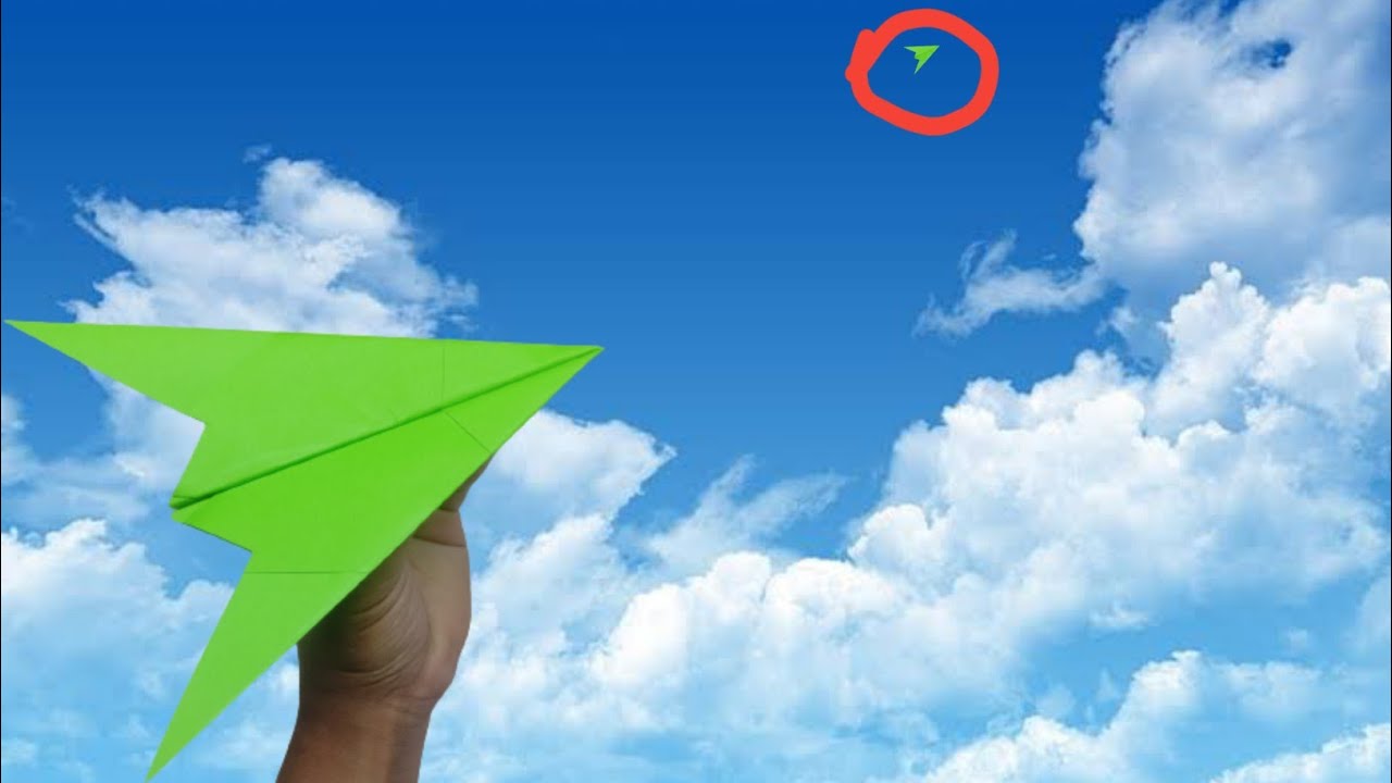 How to make a paper plane that flies far - YouTube