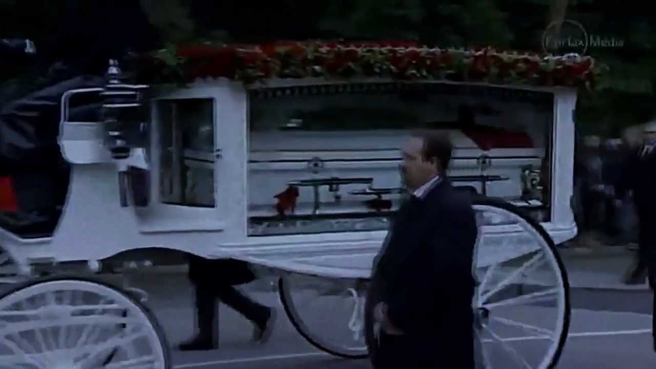 ROBIN GIBB FUNERAL - YouTube