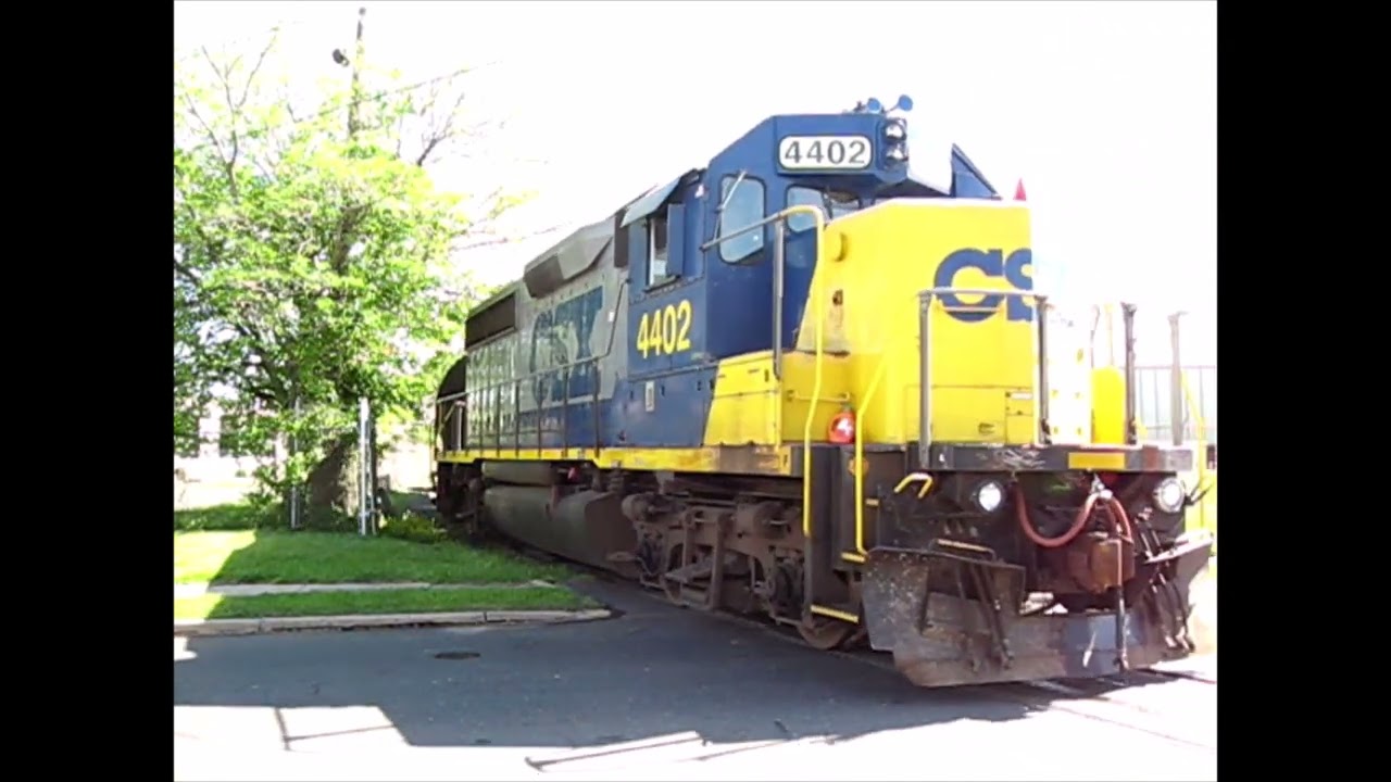 20100505 May 5 2010 CSX Bethlehem Branch B738 working the Soap in Lansdale - YouTube