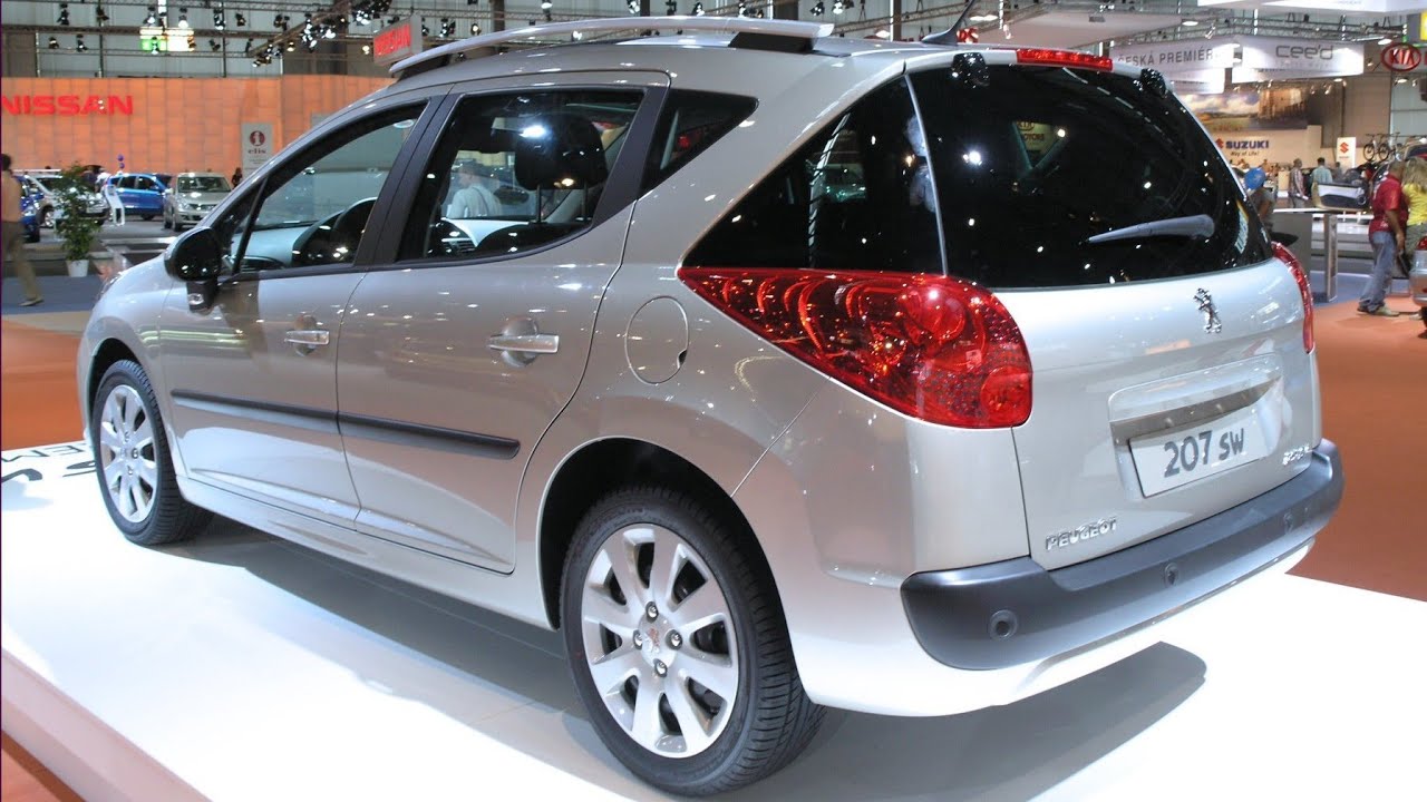 HOW TO REPLACE PEUGEOT 207 SW REAR LIGHT BULB. - YouTube