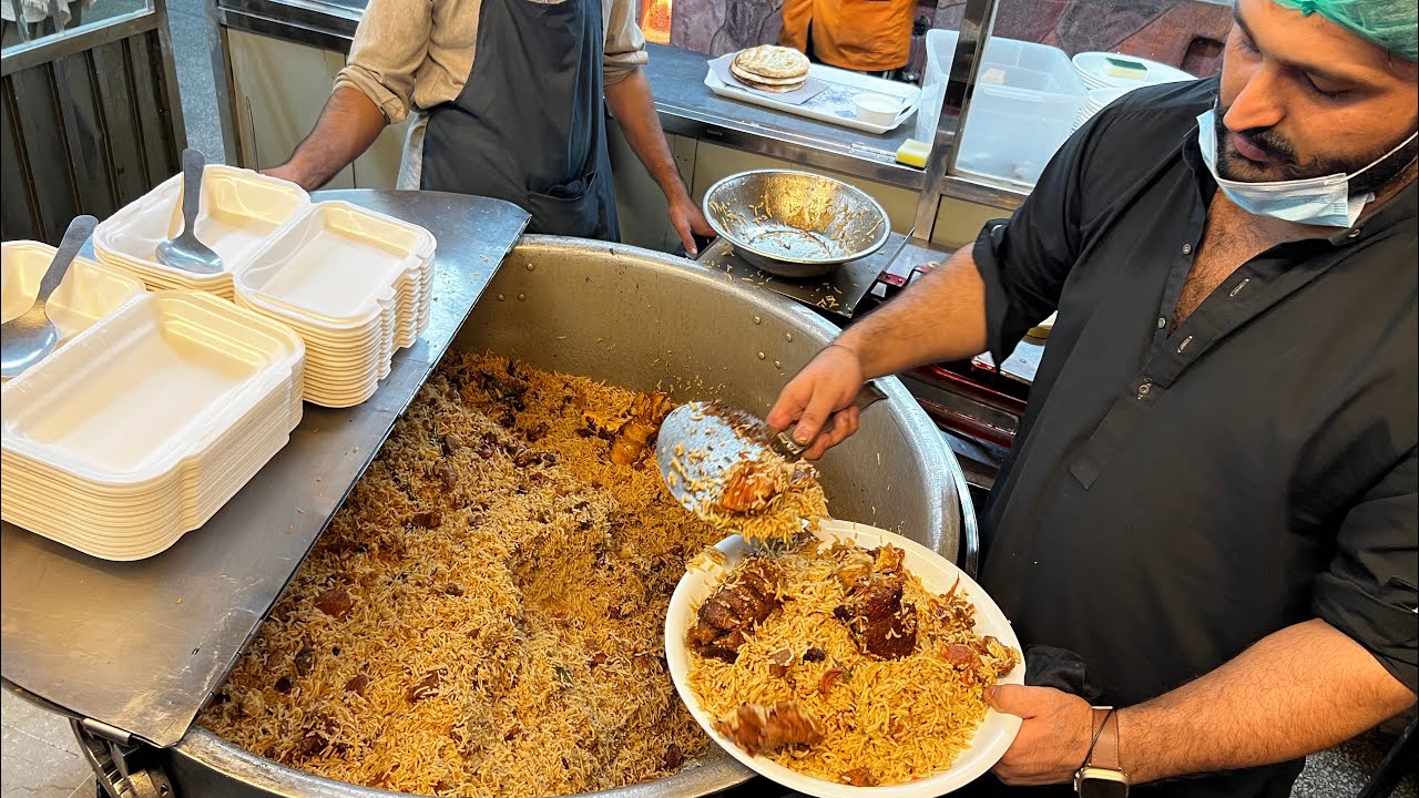 Malang Jan Bannu Beef Pulao | World's Famous Beef Pulao | Street Food ...