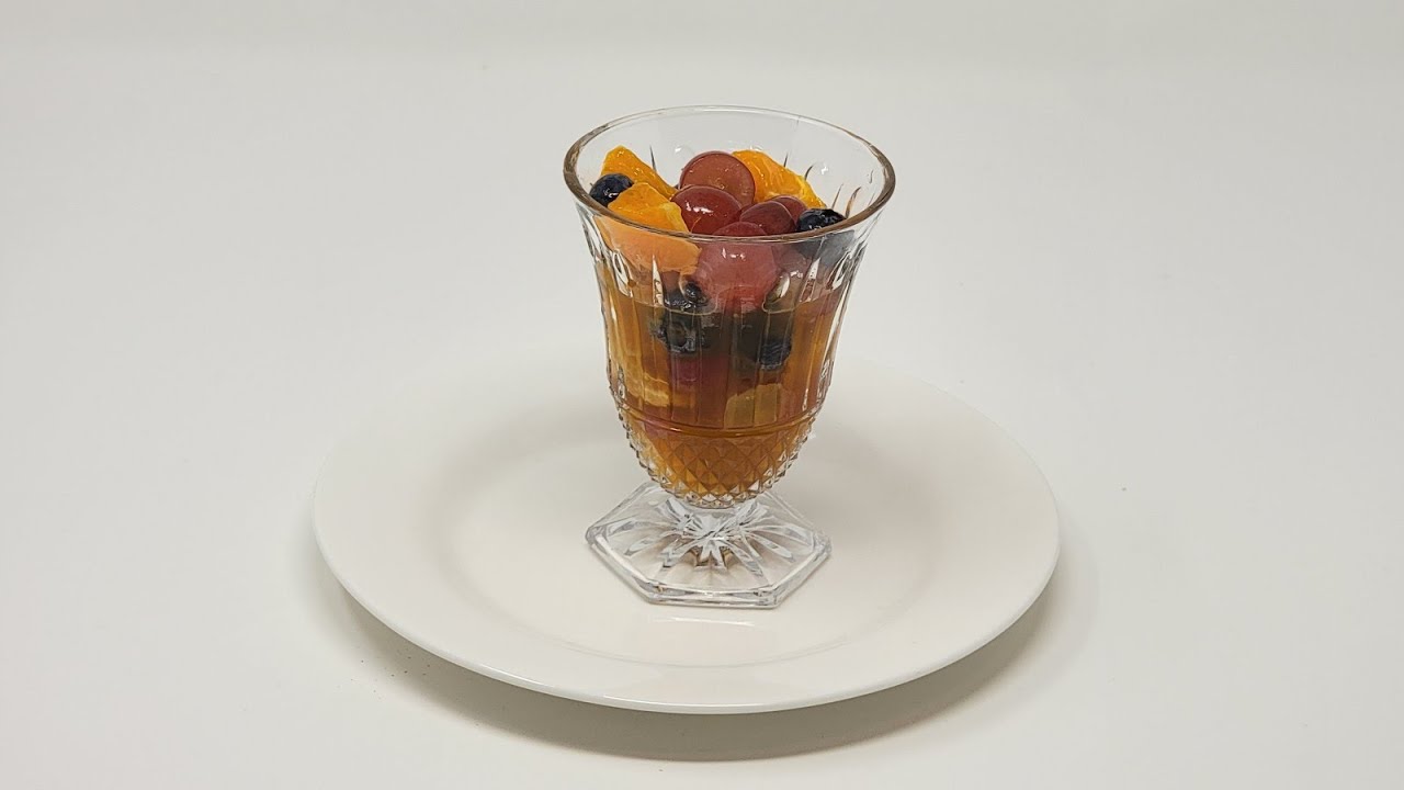 Ensalada de fruta con miel de abeja - YouTube