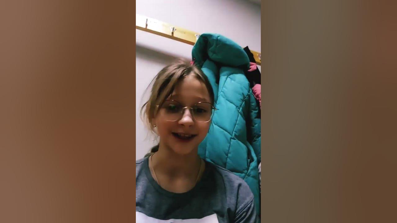 ОНА ПОКАКАЛА!!!! - YouTube