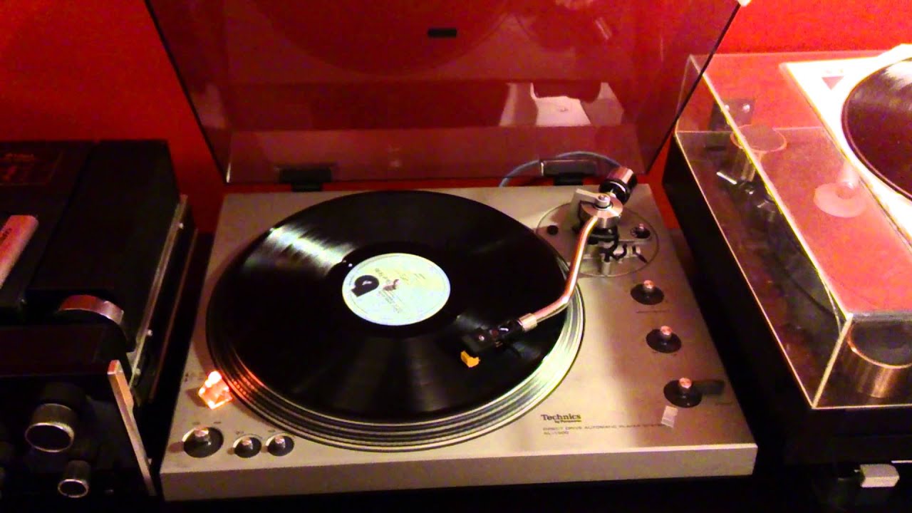turntable technics sl 1300 audiotechnica cartridge - YouTube