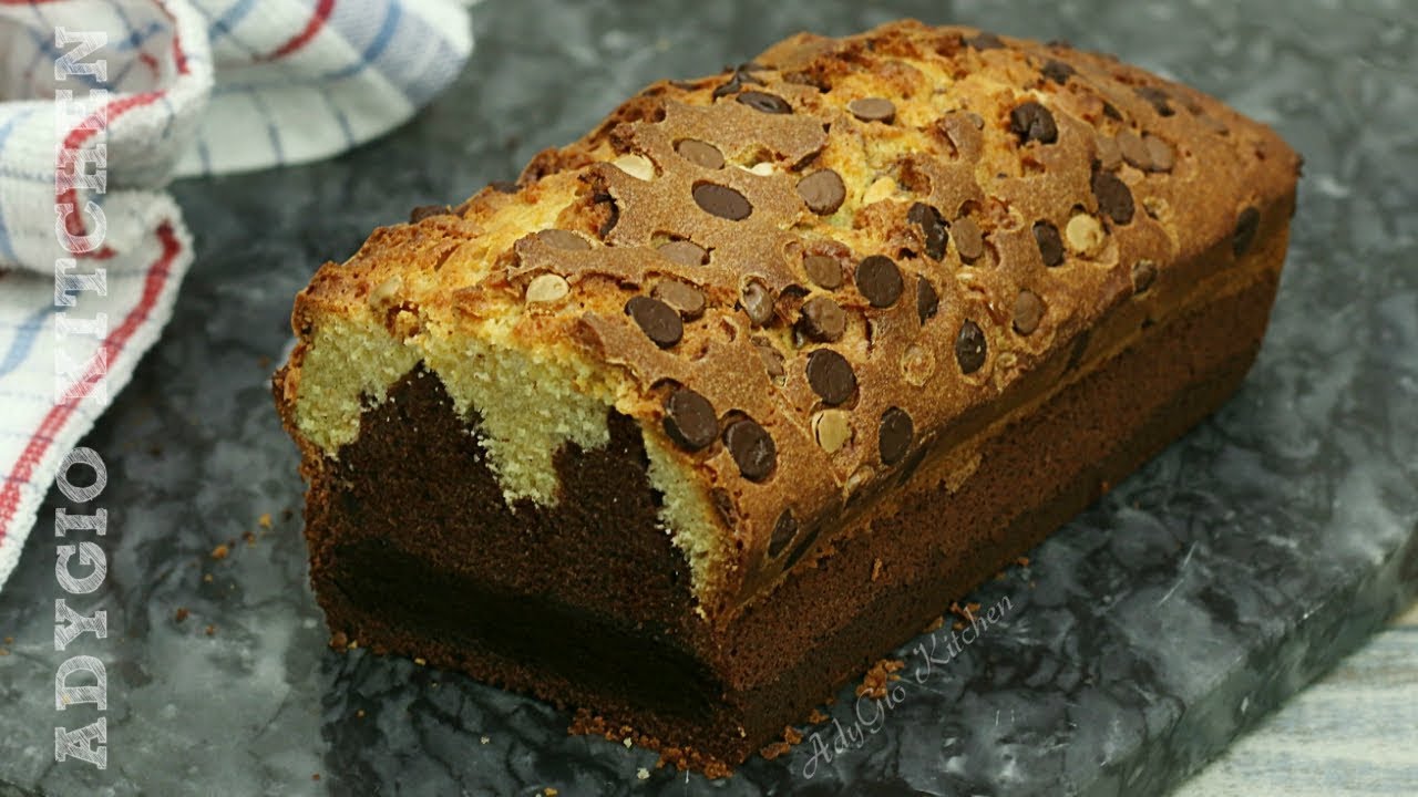 Reteta de chec 3 ciocolate , un chec super pufos si aromat - YouTube