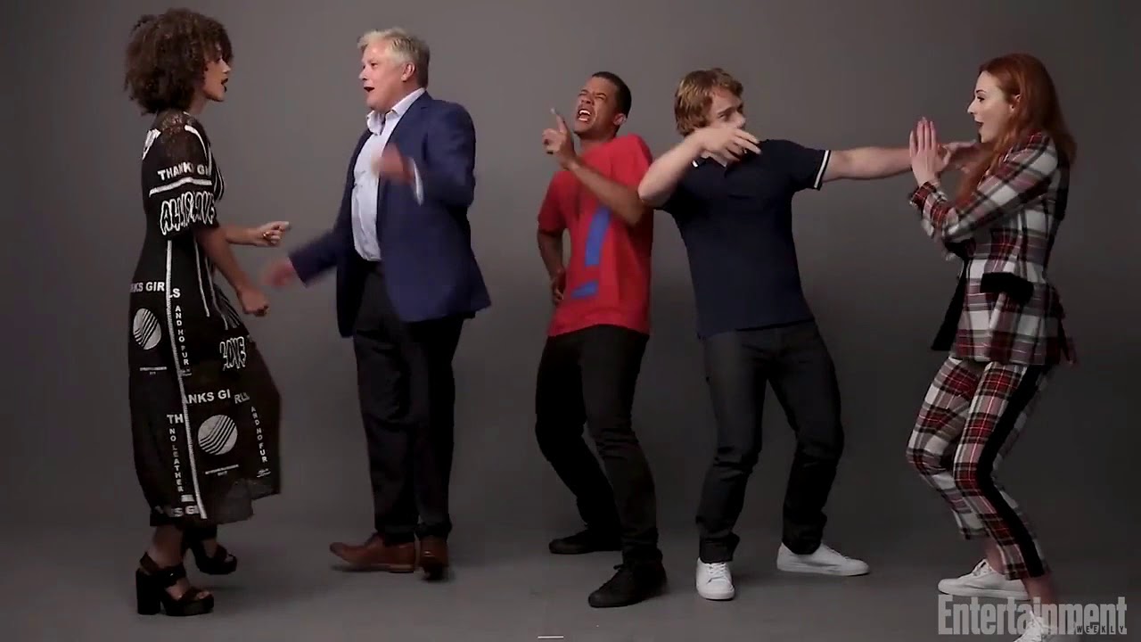 Game Of Thrones - All Characters Dancing ( Jon, Daenerys, Night King ...