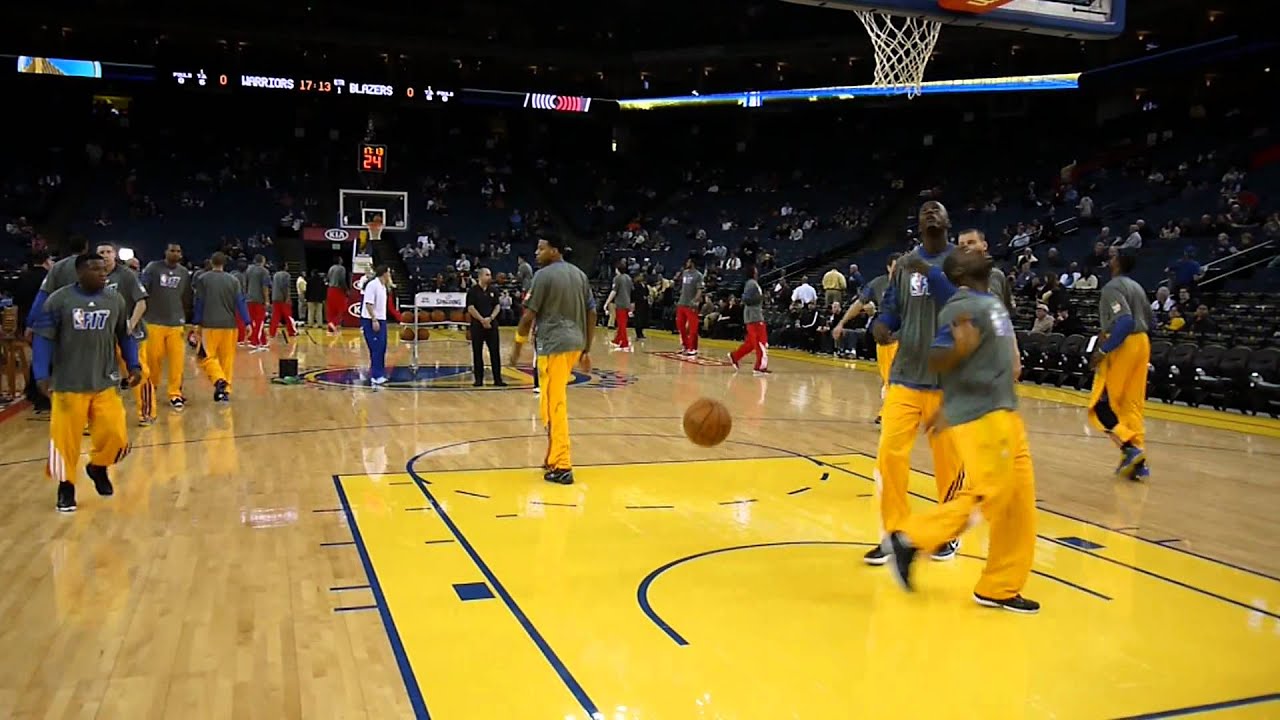 Lay up line GSW - YouTube