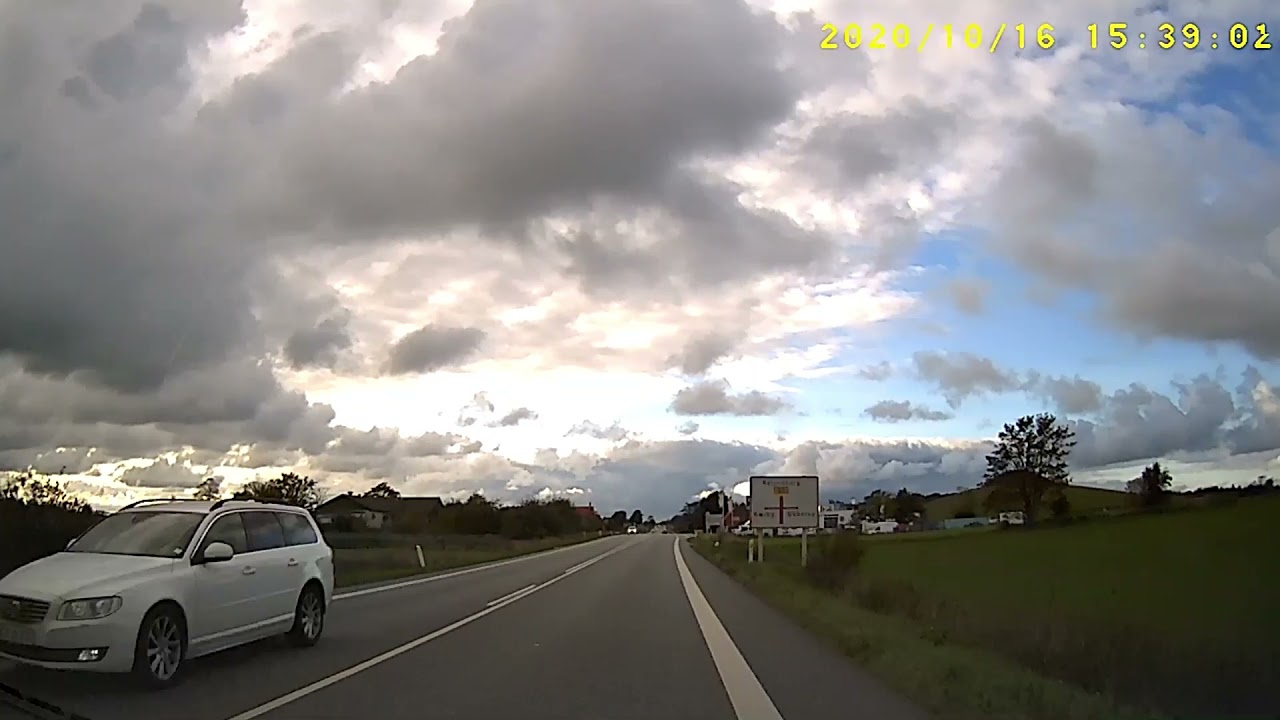 my dad skillfully avoiding oncoming car. - YouTube