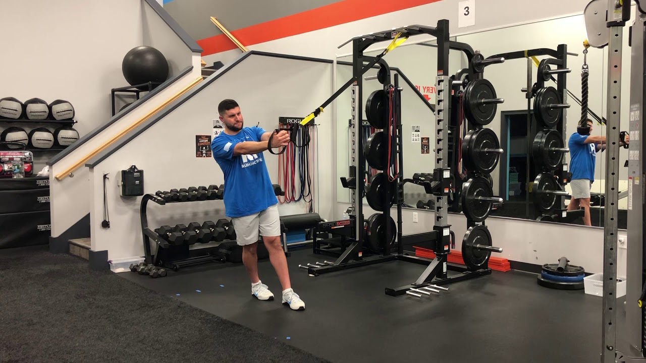 Matthew Ibrahim | TRX Tandem Stance Pallof Press w/ Inside Leg Forward ...