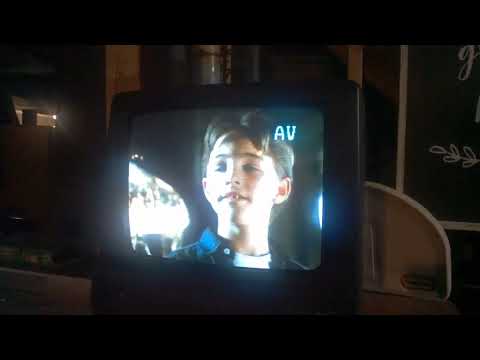 Opening Up To Dr. Seuss Green Eggs And Ham And Other Stories Sing Along 1997 VHS