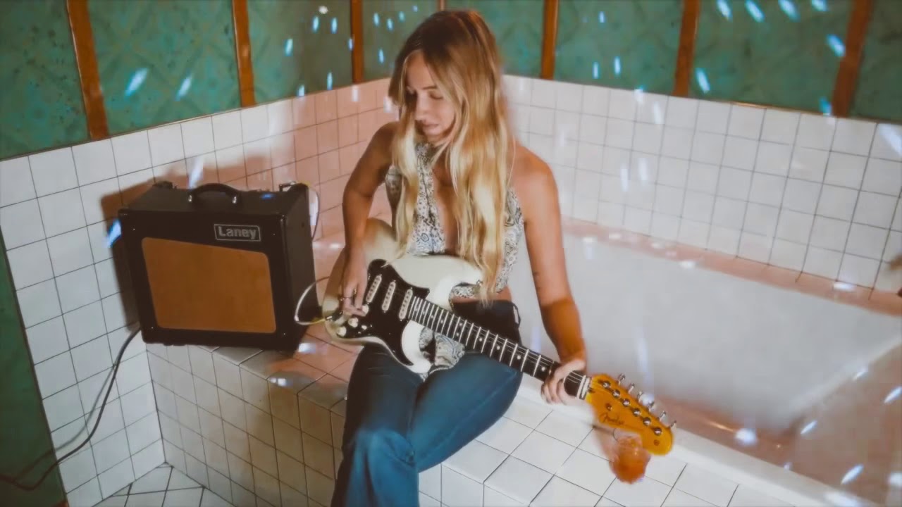 Rock n Roll Blues Monica Valli - YouTube