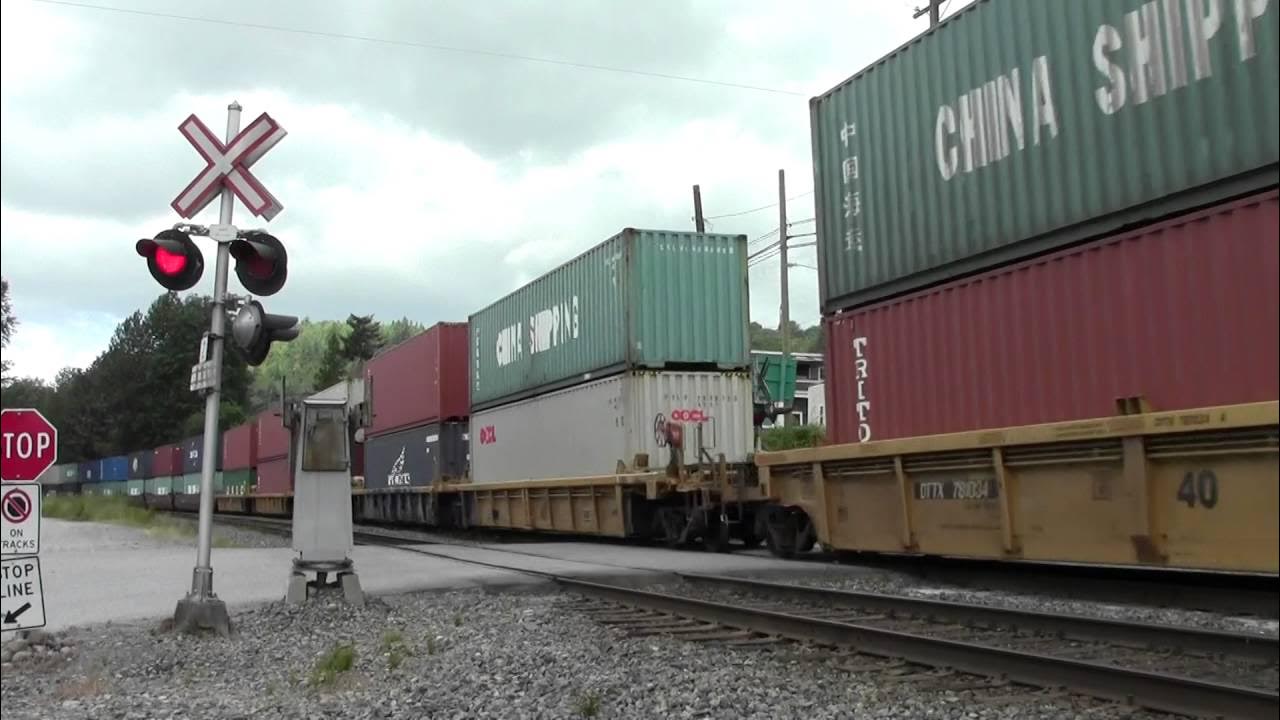 CN 8871 2276 & End DPU 8899 Leads CN 102 East At Hatzic BC - YouTube