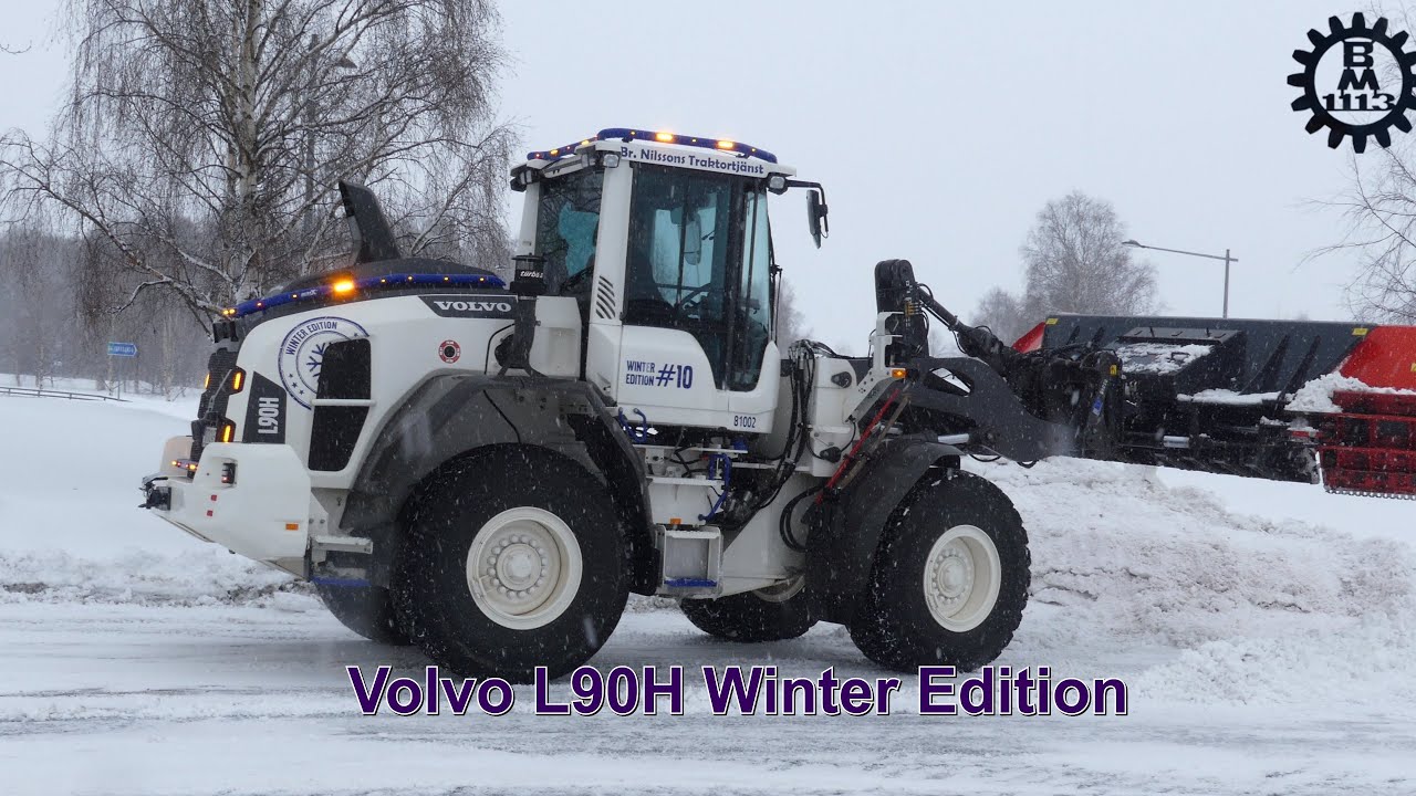Volvo L90H Winter Edition in Snow clearing with Siljum Multiplog ...