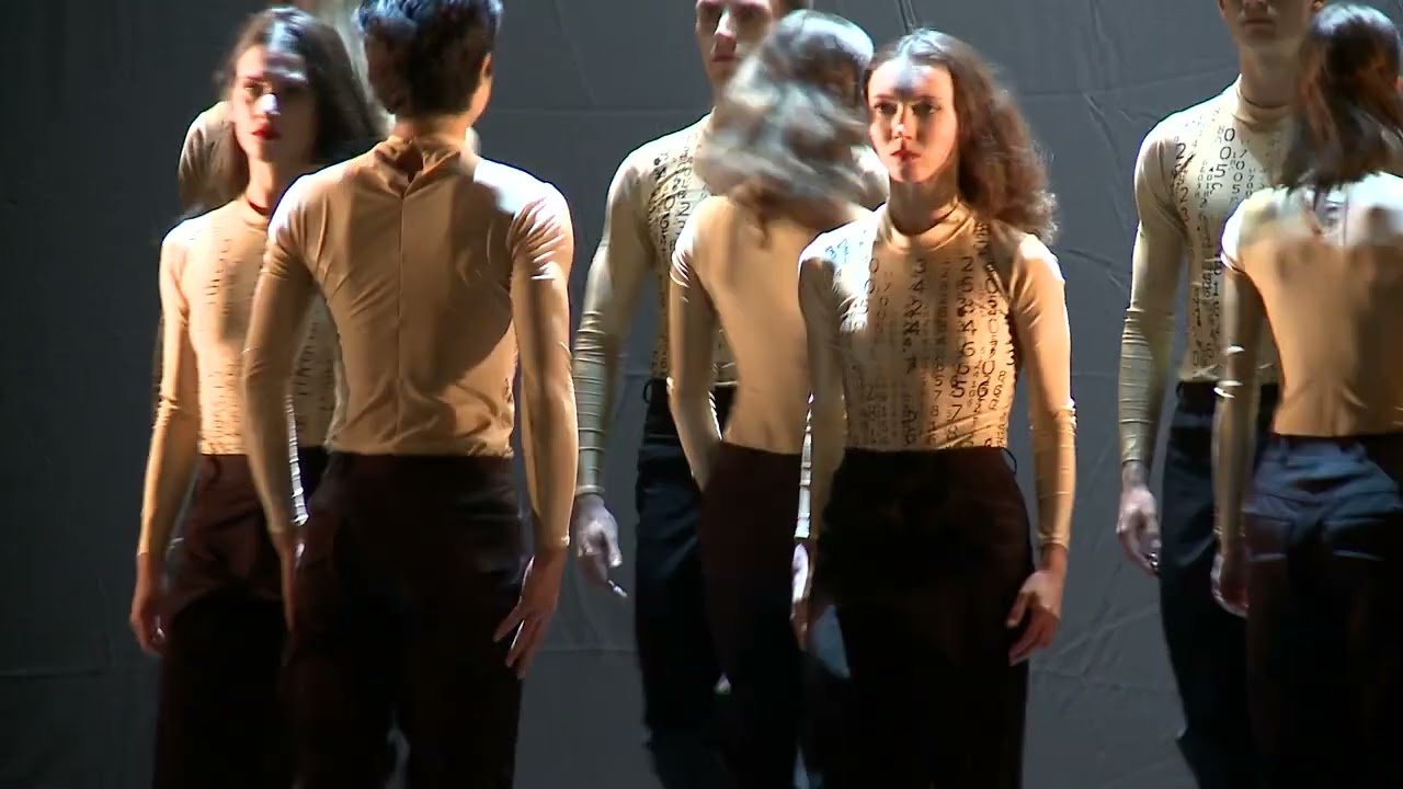 Metamorphosis: Opera Baltycka - YouTube