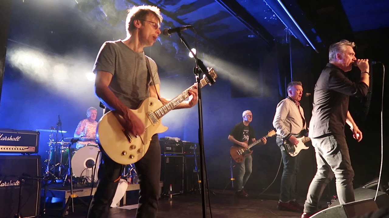 The Undertones - Dresden 2018 - #16 Julie Ocean & Male Model & I Know A ...