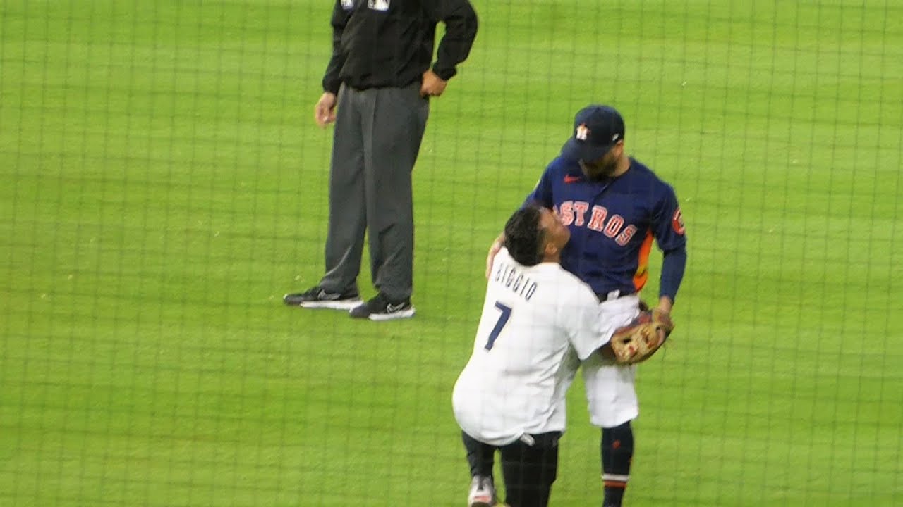 Fan runs onto the field, gives a hug to Jose Altuve...ALCS Game 2 ...