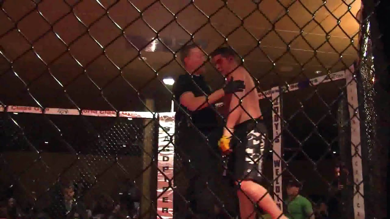 Adam Rabidoux vs Bradley Nikipelo weigh in & fight .wmv - YouTube