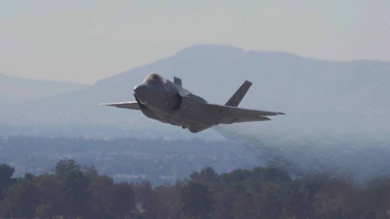 F-35 Combined Air Demonstration at Nellis AFB. Aviation Nation ...