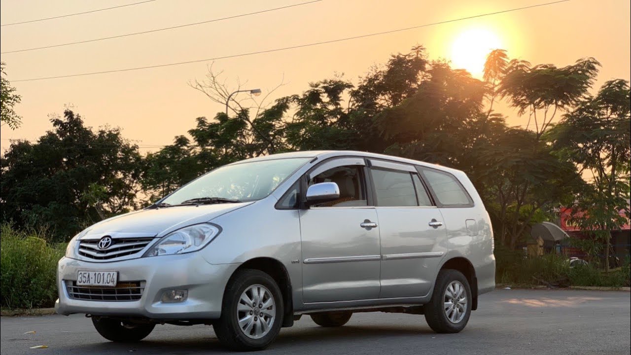 inova 2010 G. Đẹp cả trong lẫn ngoài. Dòng xe bền bỉ nhất mọi thời đại ...