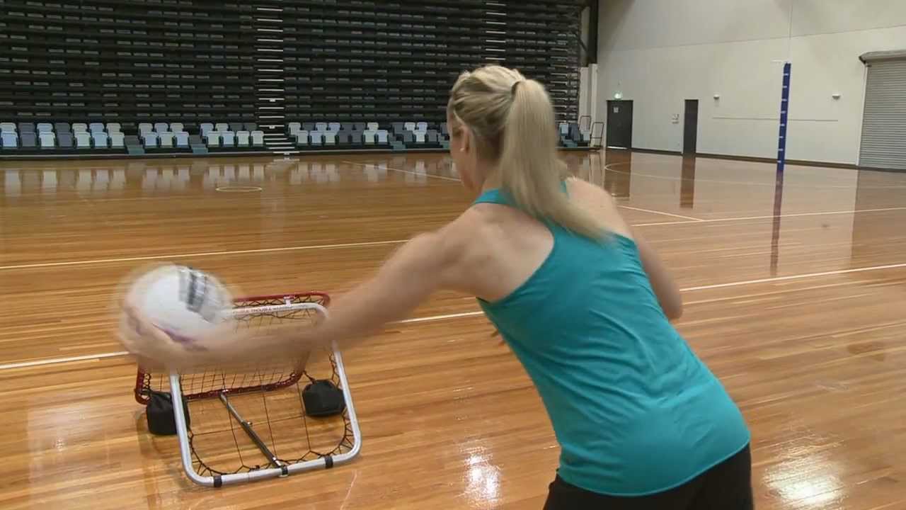 One Minute Challenge - Netball - Crazy Catch Training Centre - YouTube