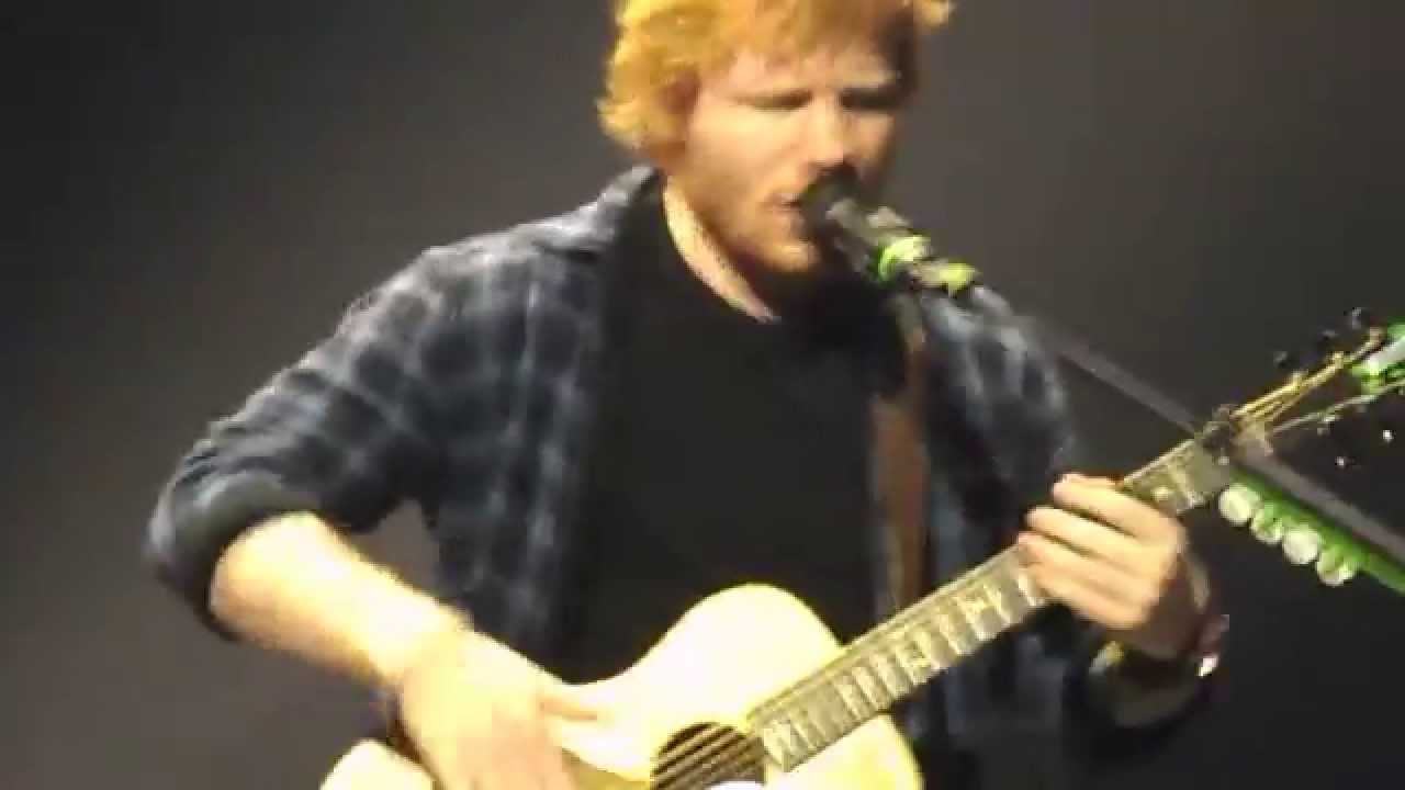 I'm A Mess- Ed Sheeran live in Pittsburgh - YouTube
