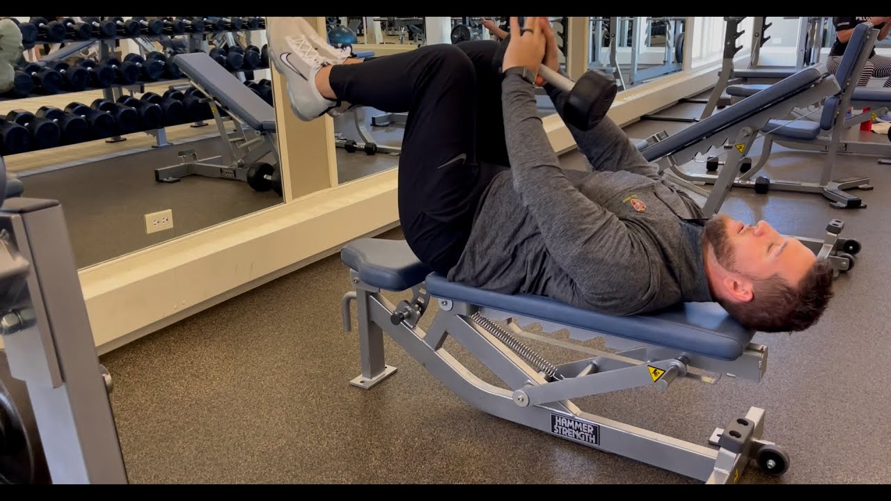 Exercise of the Week: E35 Dead Bug Crunch - YouTube