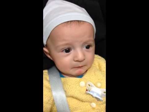 Ağlayan asabi bebek