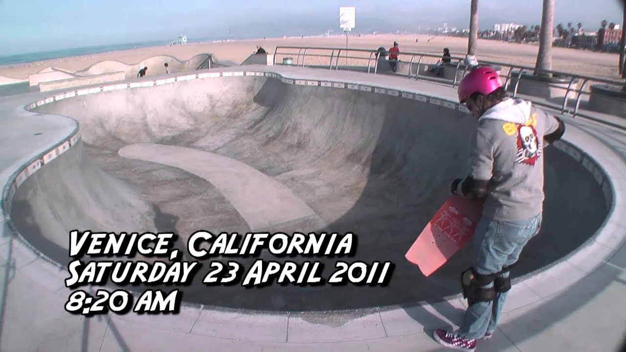 Skateboarding Pools - Relearning Frontside Carves - YouTube