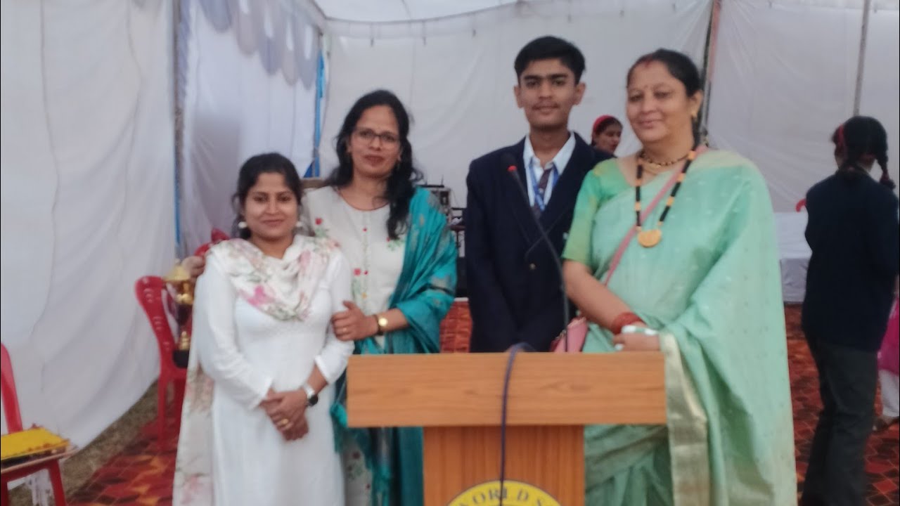 chandan ke new school Mai first performance 😍 chandan ne ki anchoring ...