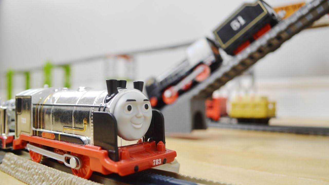 World's FASTEST Engine 170: Thomas the Train TrackMaster - YouTube