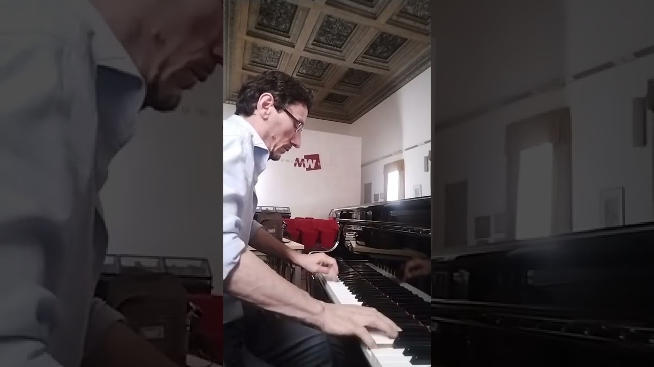 Final Impromptu Tokyo Concert 1984 Keith Jarrett (Pianista: Alessandro Ferrante) - YouTube