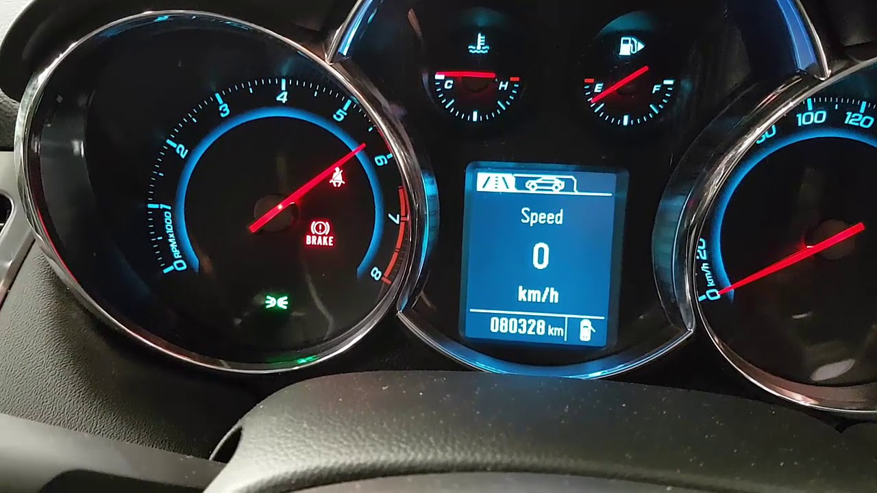 WRECKING 2014 HOLDEN CRUZE 1.6 MANUAL (C26010) - YouTube