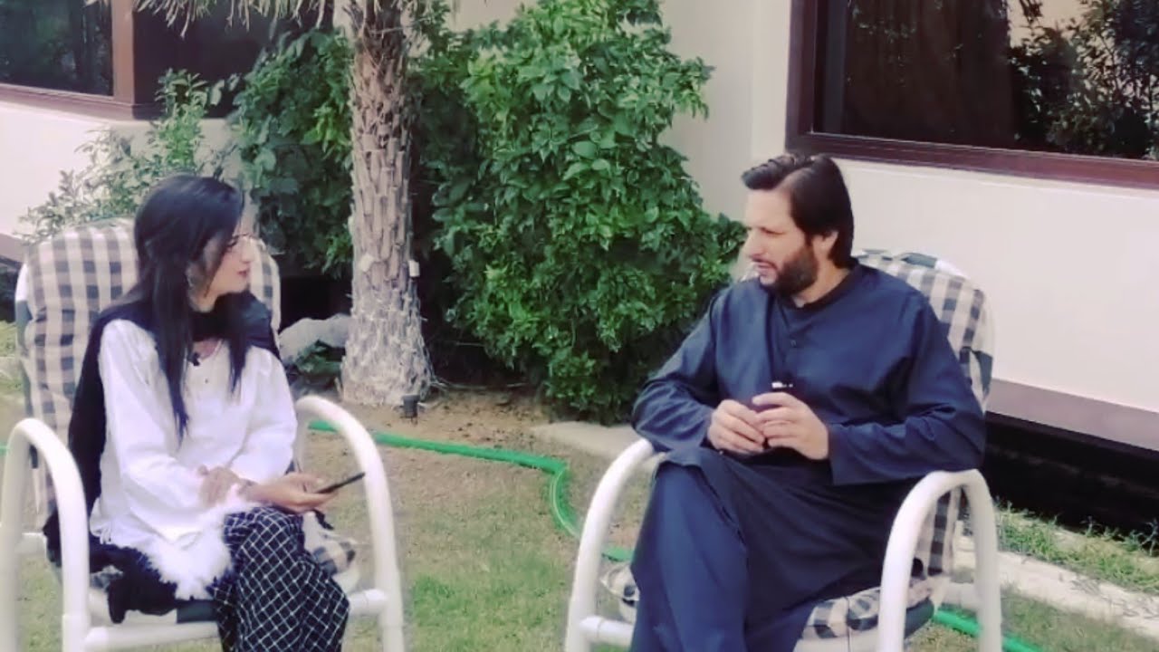 Behind The Scenes At Shahid Afridi House - YouTube