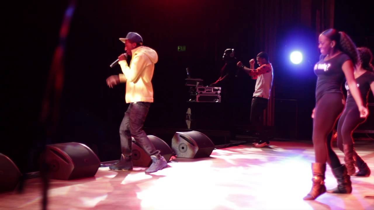 A Day With Jonn Hart - YouTube