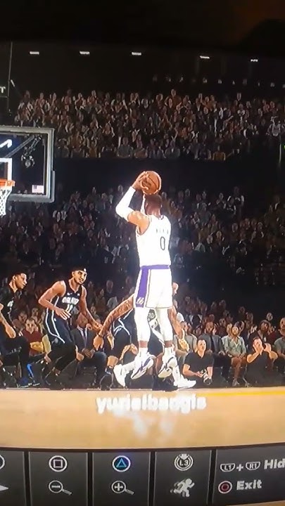 BUZZER BEATER WESTBROOK - YouTube