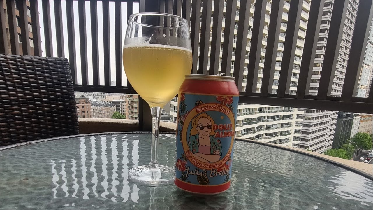 Yullis Brew, Dolly Aldrin review in Sydney. - YouTube