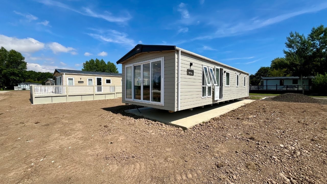 Check Out This Brand New 40x13ft 2-Bed Residential Specification Static ...